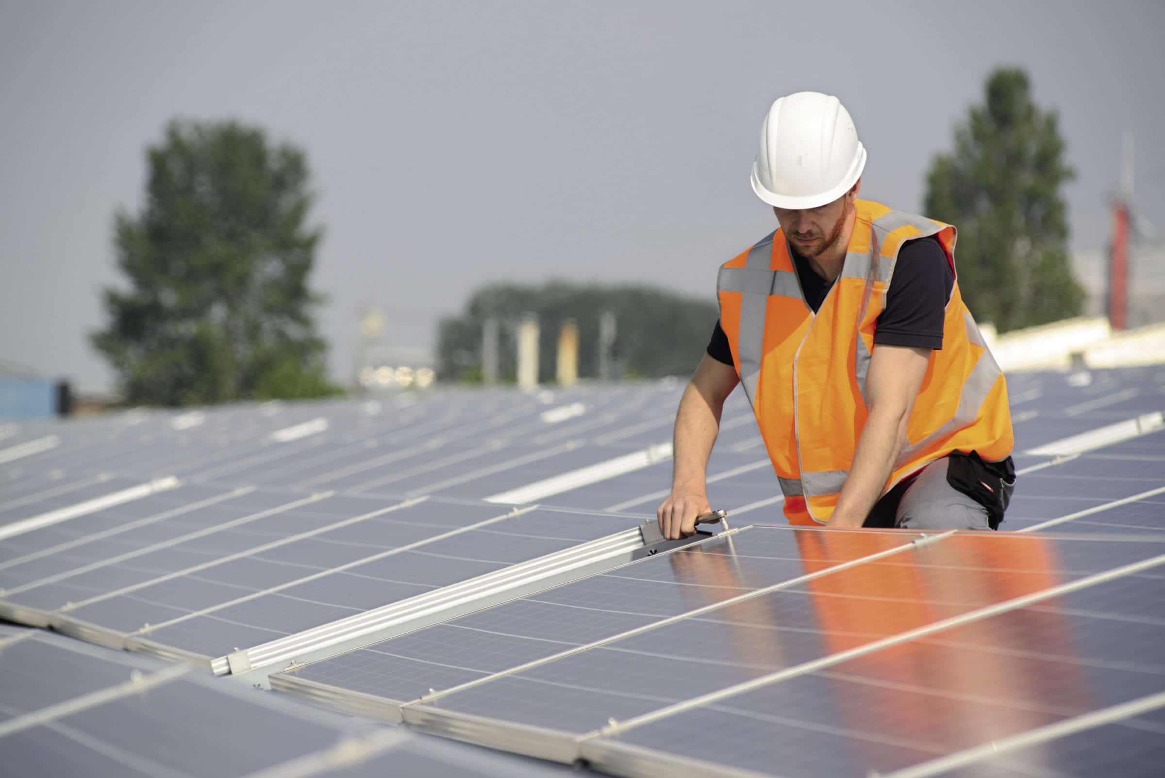 Esdec: Flachdach-Klicksystem für Nord-Süd und Ost-West – pv magazine ...