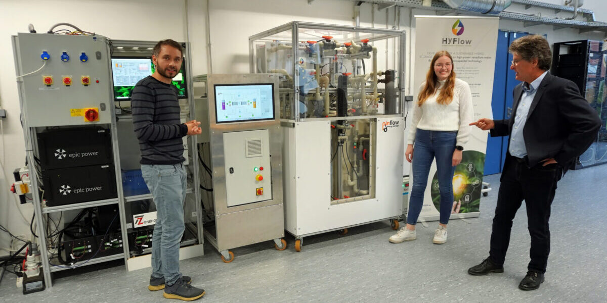 Projekt „HyFlow“: Hybrid-Speicher kombiniert Vanadium-Redox-Flow ...
