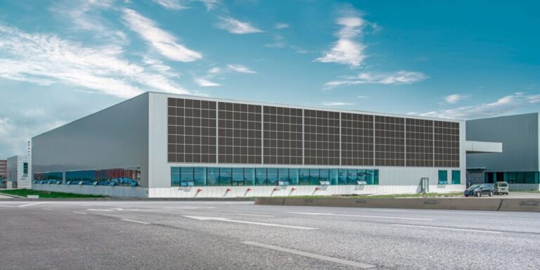 K2 bringt neue Systemlösung „WallPV“ für Gebäudefassaden auf den Markt – pv magazine Deutschland