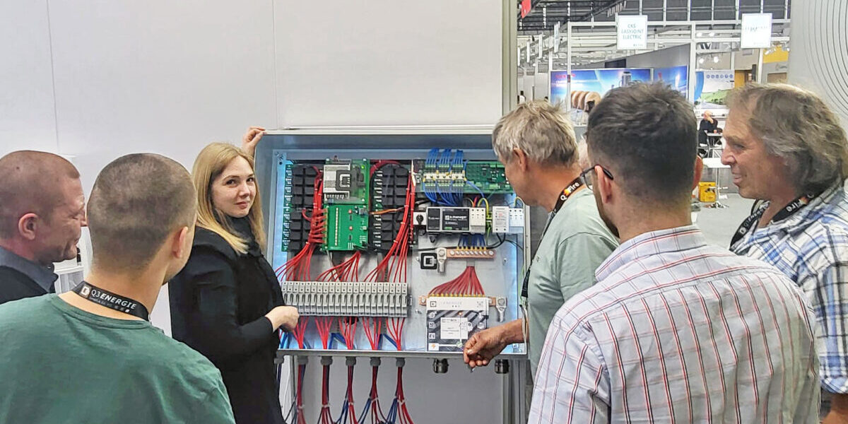 Q3 Energie: String-Combiner-Box mit innovativer Fehlersuch-Funktion ...