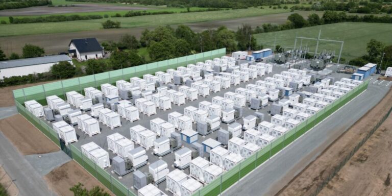 Fast 2 Millionen Batteriespeicher mit 22 Gigawattstunden Kapazität in Deutschland bis Ende 1 ...