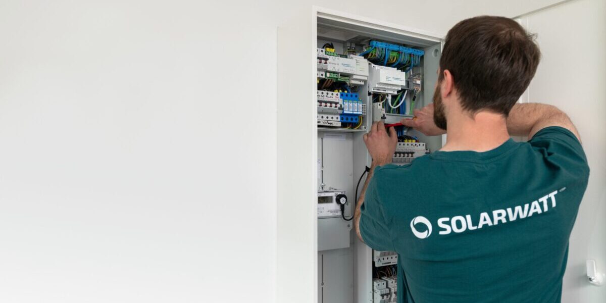 Solarwatt kooperiert mit Inexogy: Smart-Meter-Einbau für 126,05 Euro ...