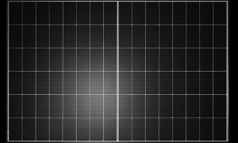 Heckert Solar bringt neue Variante seiner Zeus-Solarmodule – pv ...