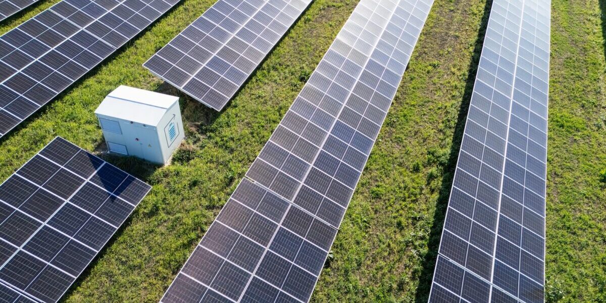 Enerfin: Komplettangebot für Photovoltaik-PPAs mit Grünstromspeichern ...