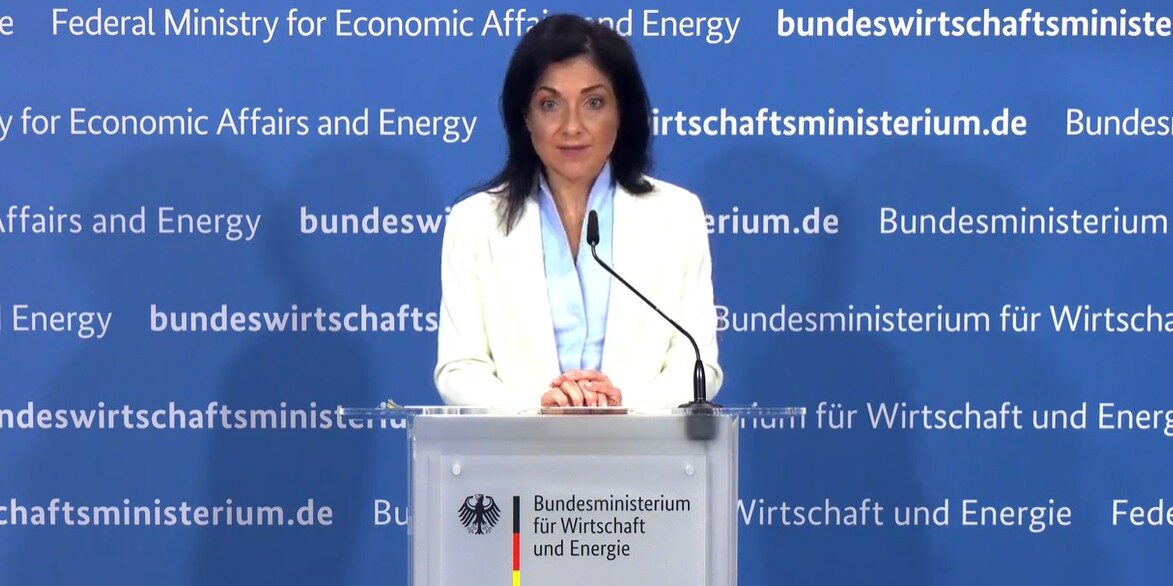 Blue Elephant Energy baut sein Engagement im Bereich Batteriespeicher ...